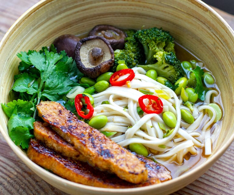 Instant Pot Ramen With Ground Pork & Chili Oil